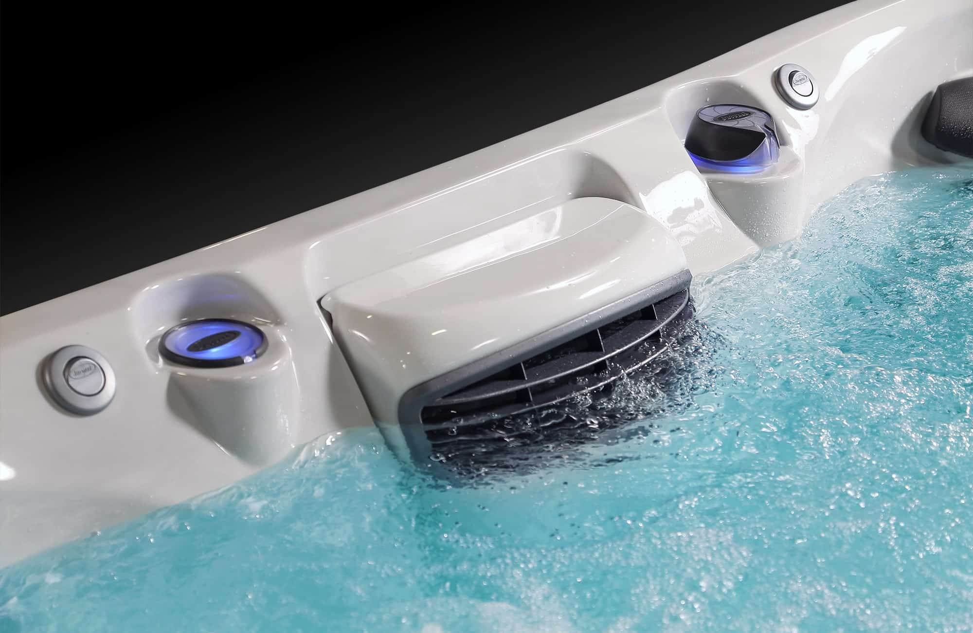 Jacuzzi® Hot Tubs in Rancho Bernardo, CA | Aqua Paradise
